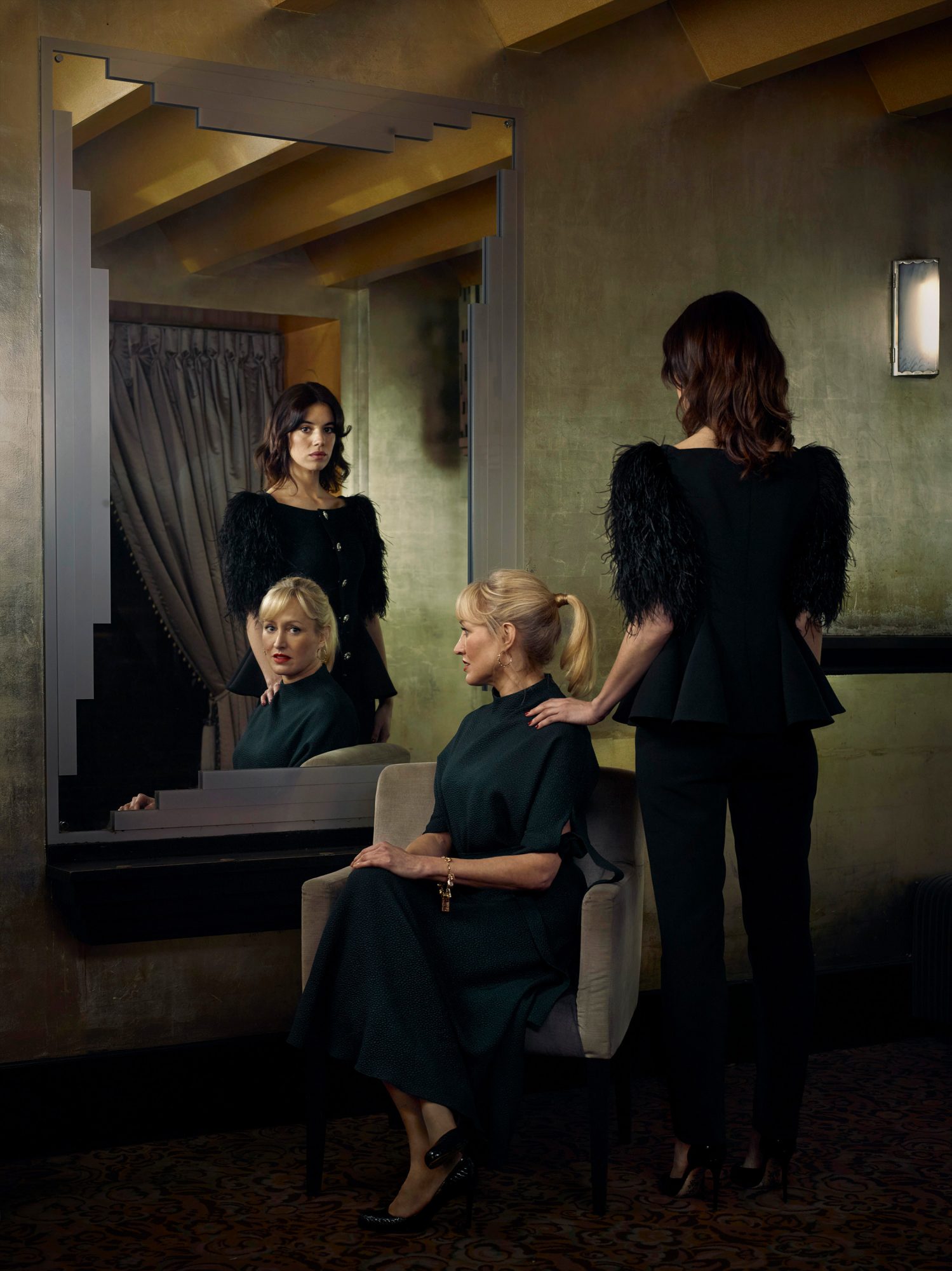 Gala Gordon and Isabella Macpherson ES Magazine – Highlights ...